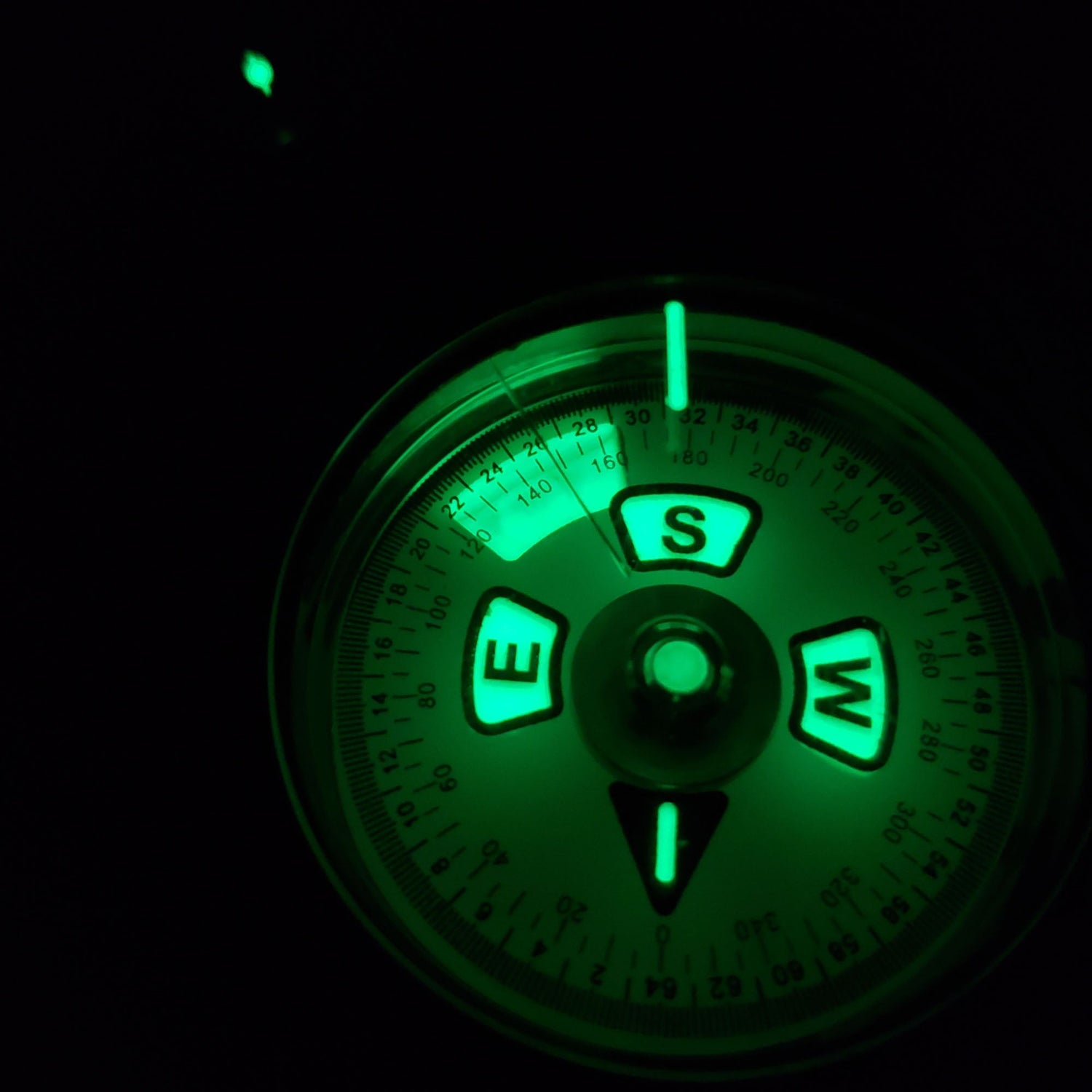 Scout™ Lensatic Compass - Traditional Phosphorescent Military Style ...